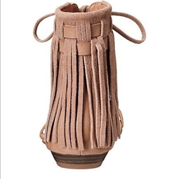 Very Volatile | Shoes | Very Volatile Aubrey Tan Suede Boho Fringe ...